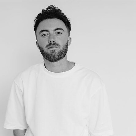 Tom Lucy: Golden Boy | Komedia Brighton